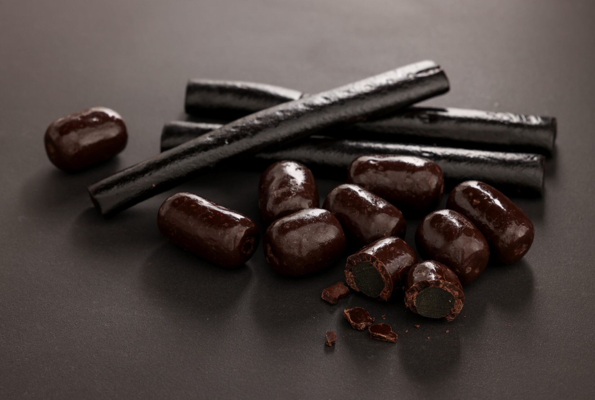 Rolled Almonds / 36% Cocoa | Noosa Chocolate Factory